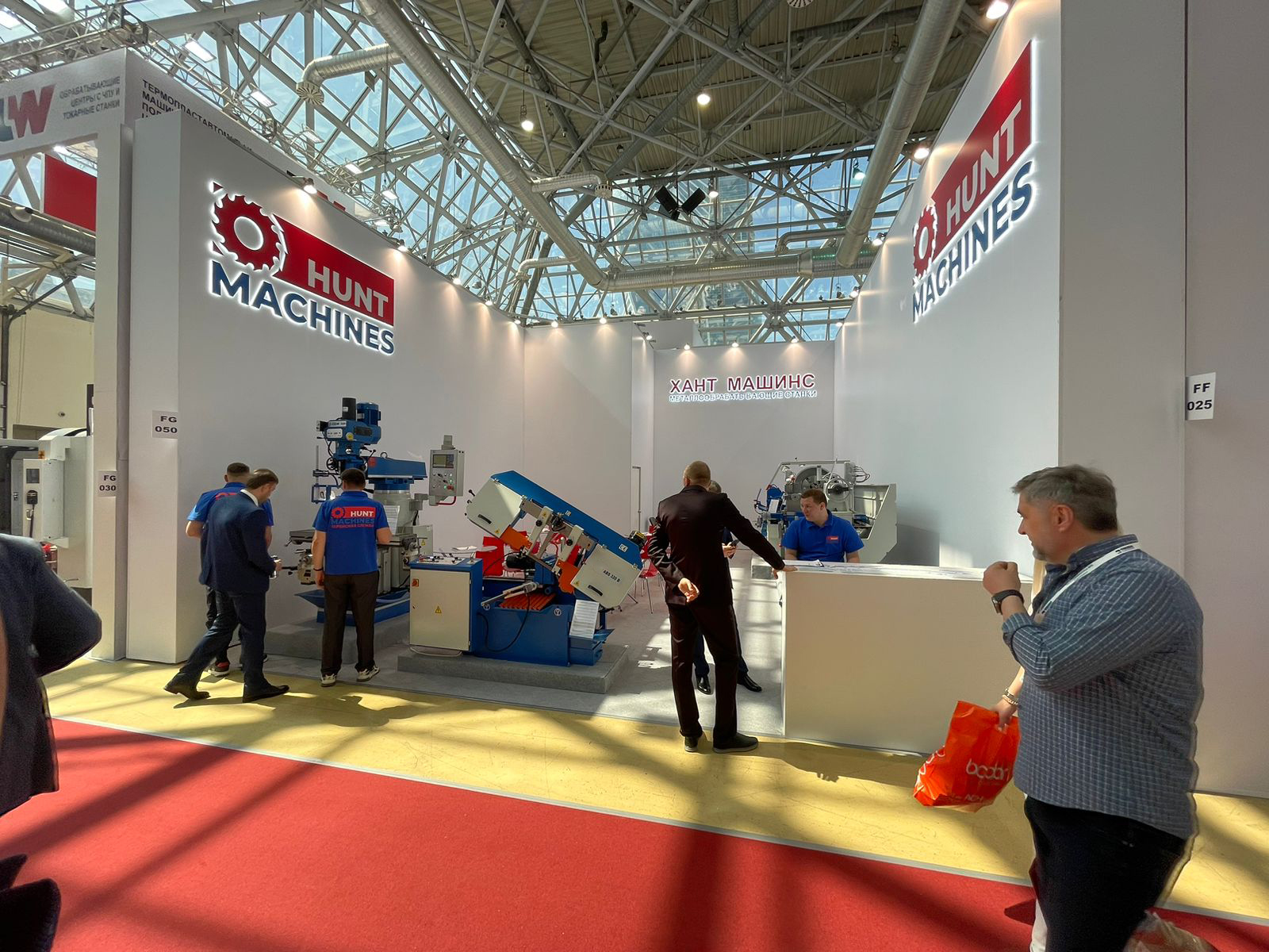 ХАНТ МАШИНС. Купить станки с ЧПУ, токарные, фрезерные и другие станки ...